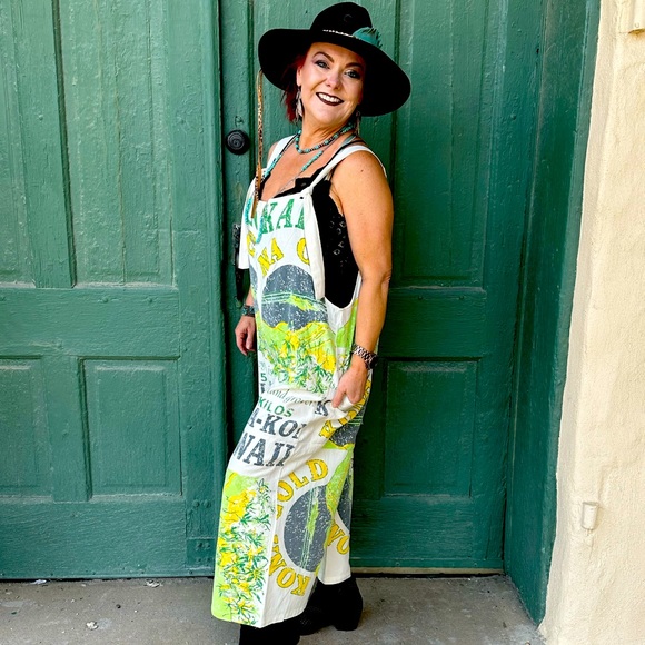 Jaded Gypsy | Pants & Jumpsuits | Jaded Gypsy Market Fresh Overalls ...